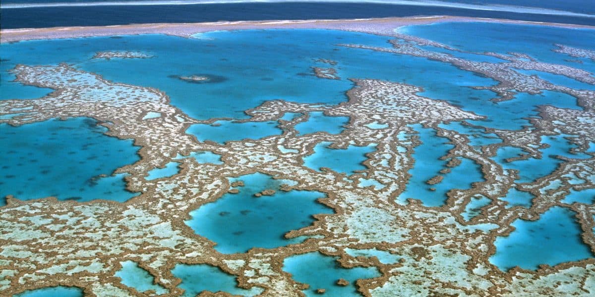 Top 15 Iconic Must-Visit Destinations in Queensland - Queensland Travel ...