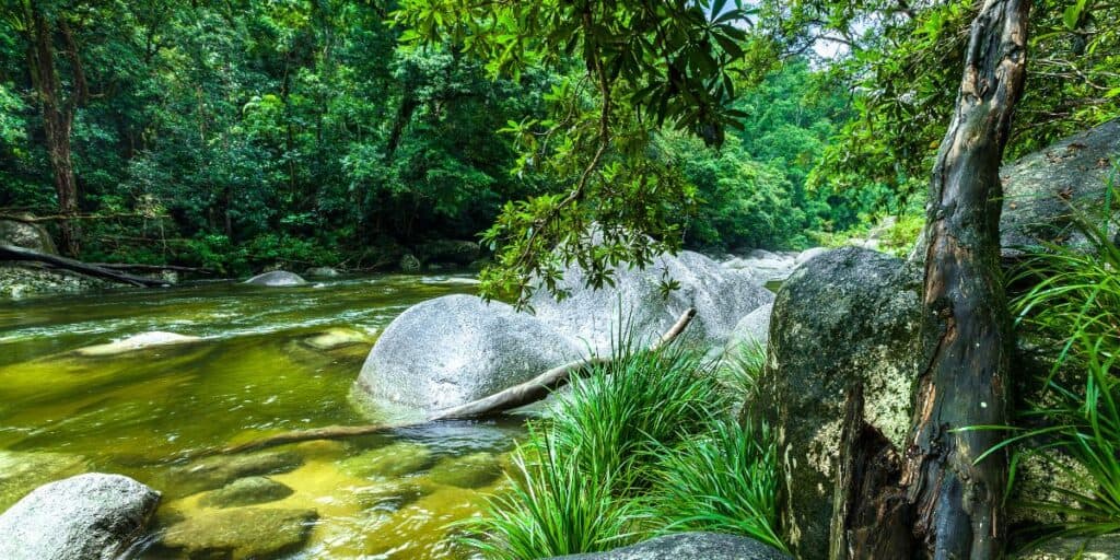 Top 15 Iconic Must-Visit Destinations in Queensland - Queensland Travel ...